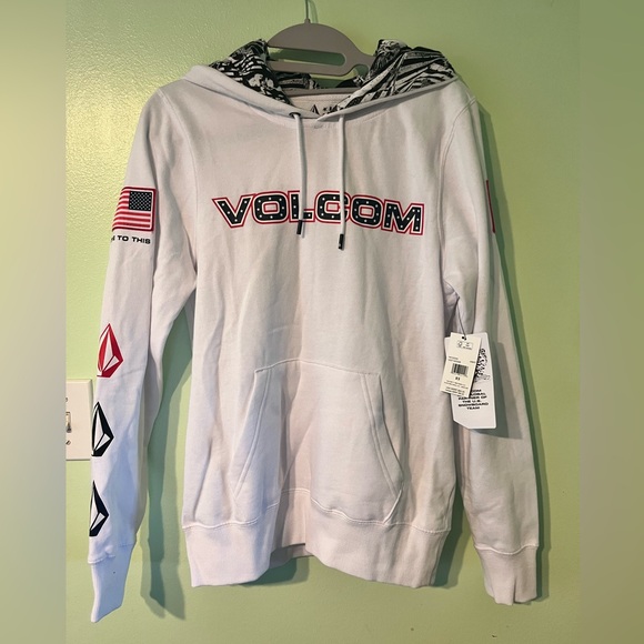 Volcom | Shirts | Volcom Hoodie Red White And Blue Graphic Print ...
